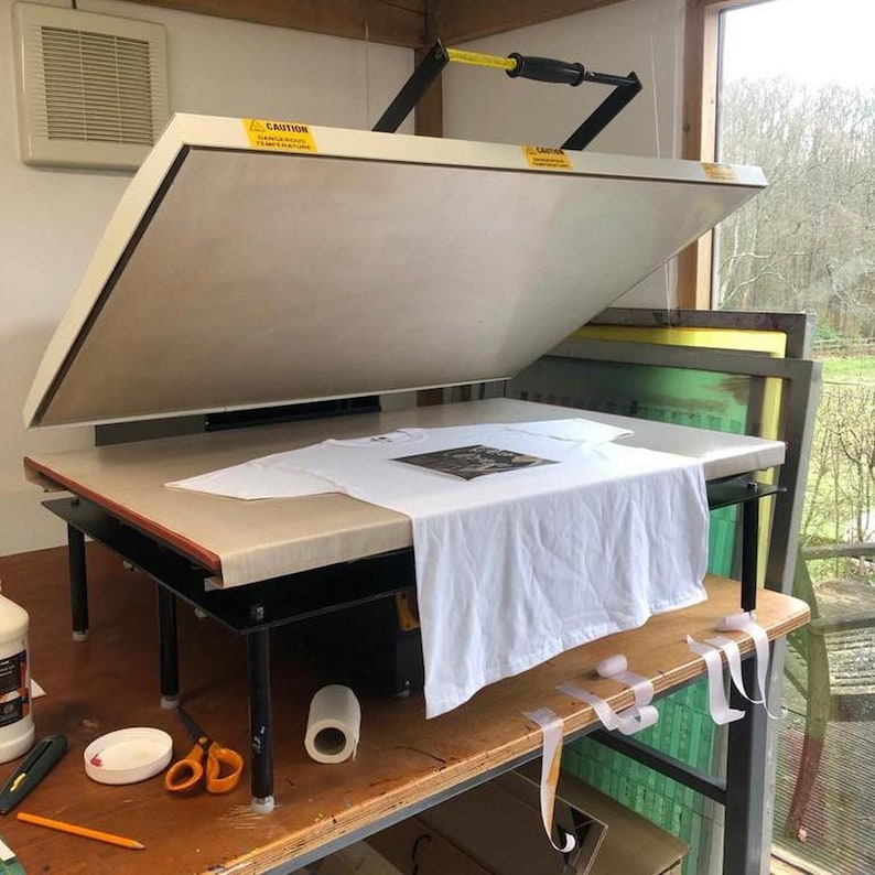 Carmen T-shirt Unisex White/ Black the Bear TV Show Jeremy Allen Tshirt ...