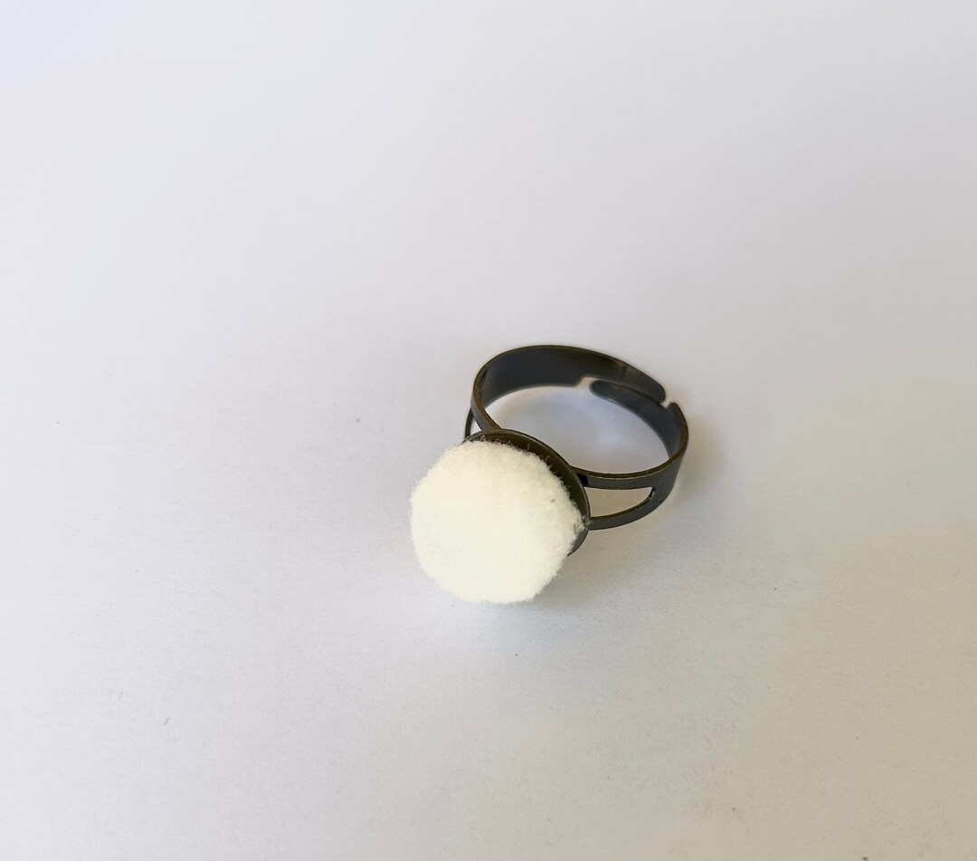 Snowball Puff Ring - Etsy