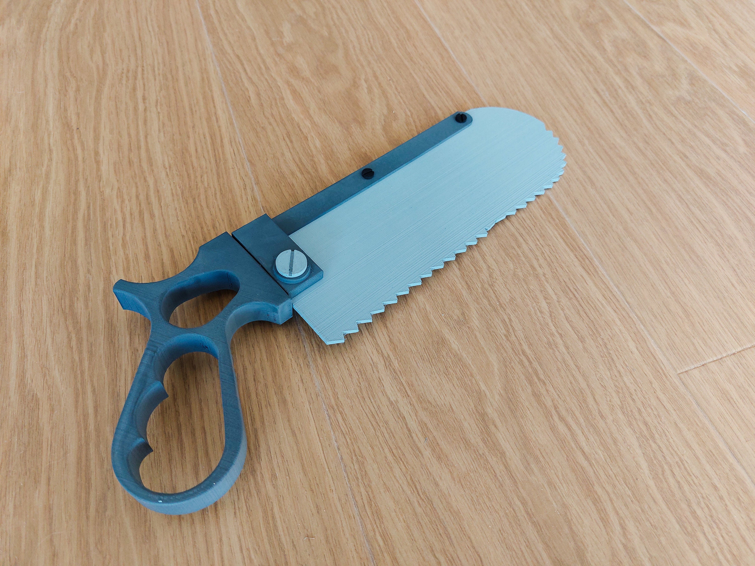 Team Fortress 2 Medic Bonesaw Prop TF2 Weapon - Etsy