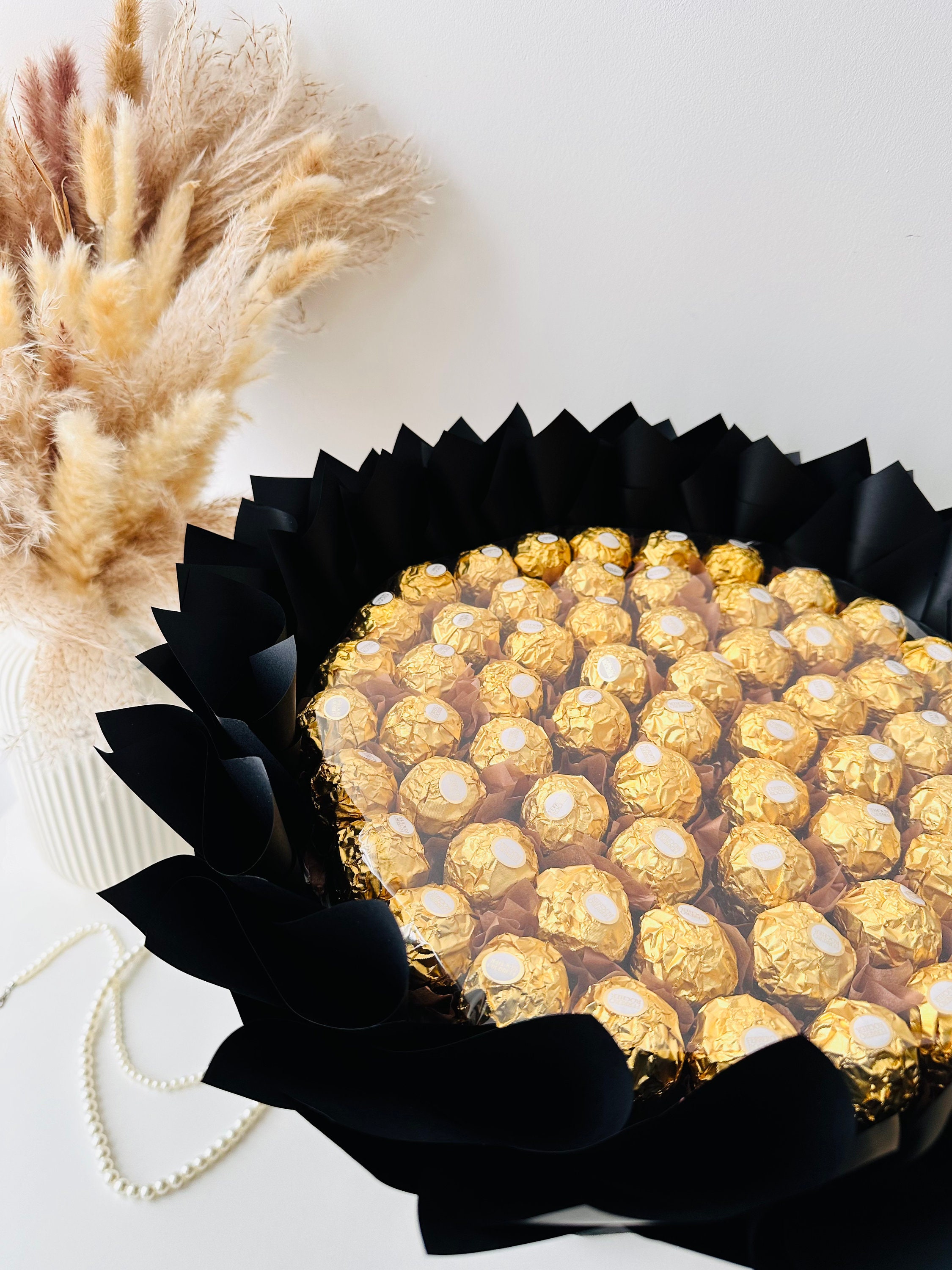 Ferrero Rocher Bouquet, Raffaello Bouquet, Chocolate Bouquet, Back to ...