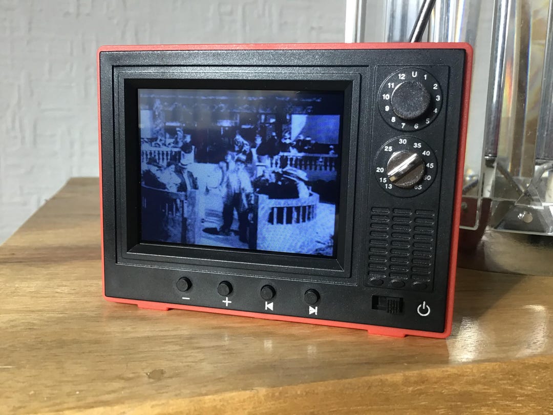 Mini Screen / Retro TV & Video Player - Classic Movie Collection - Etsy