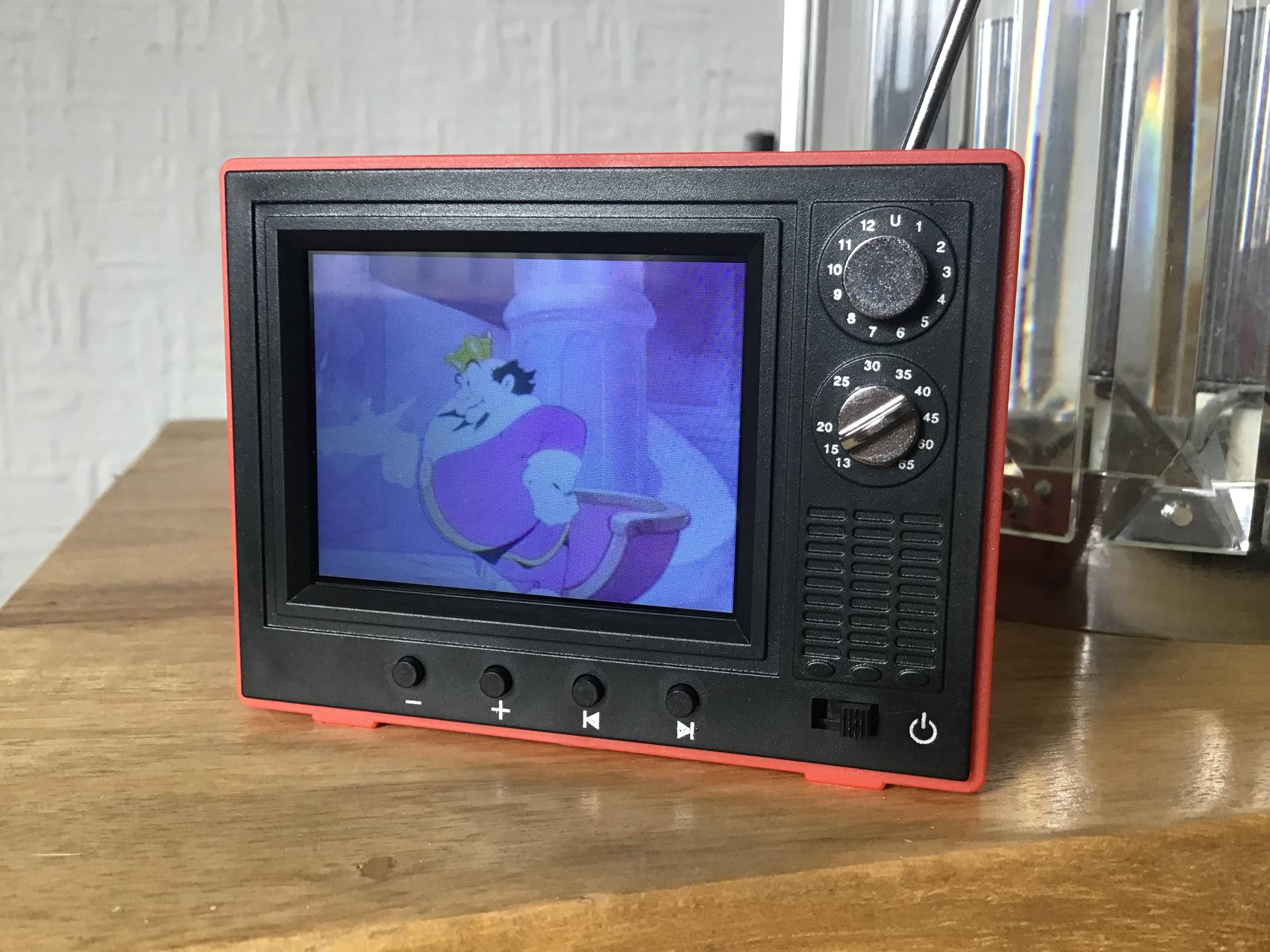 Mini Screen / Retro TV & Video Player - Classic Comedy Collection - Etsy