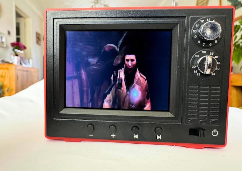Mini Screen / Retro TV & Video Player - Silent Hill Collection - Etsy
