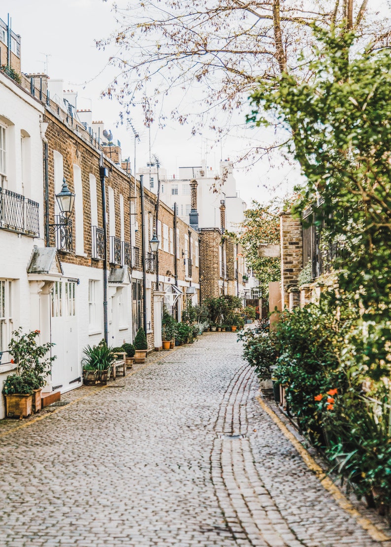 London Photography Cobblestone Street, Flowers, Garden - Etsy