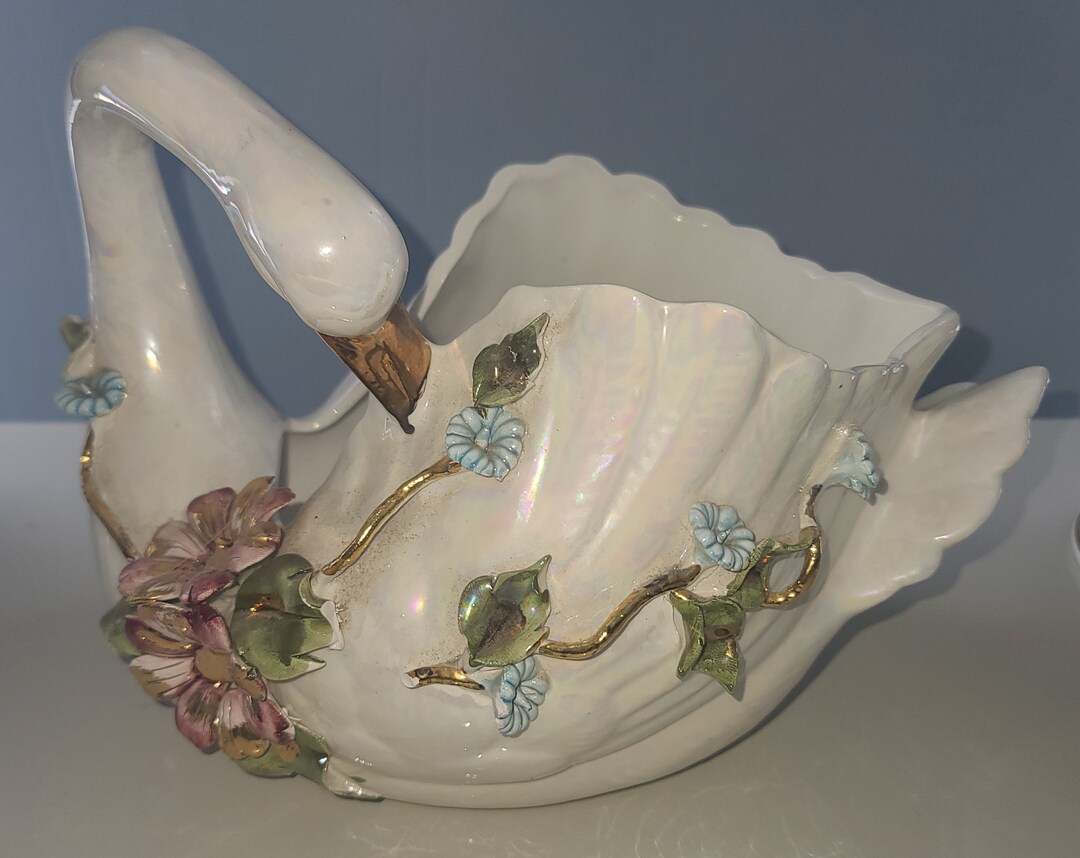 Beautiful Vintage Capodimonte Piece Swan Planter Iridescent - Etsy
