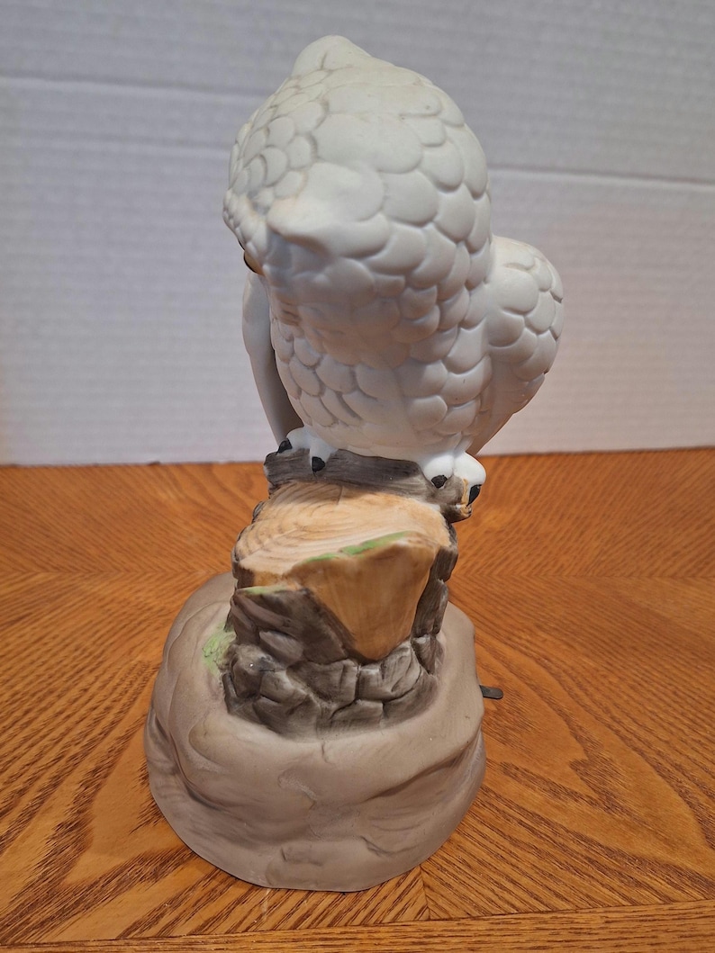 Vintage Ceramic White Owl on Tree Stump Figurine Music Box, Made in ...