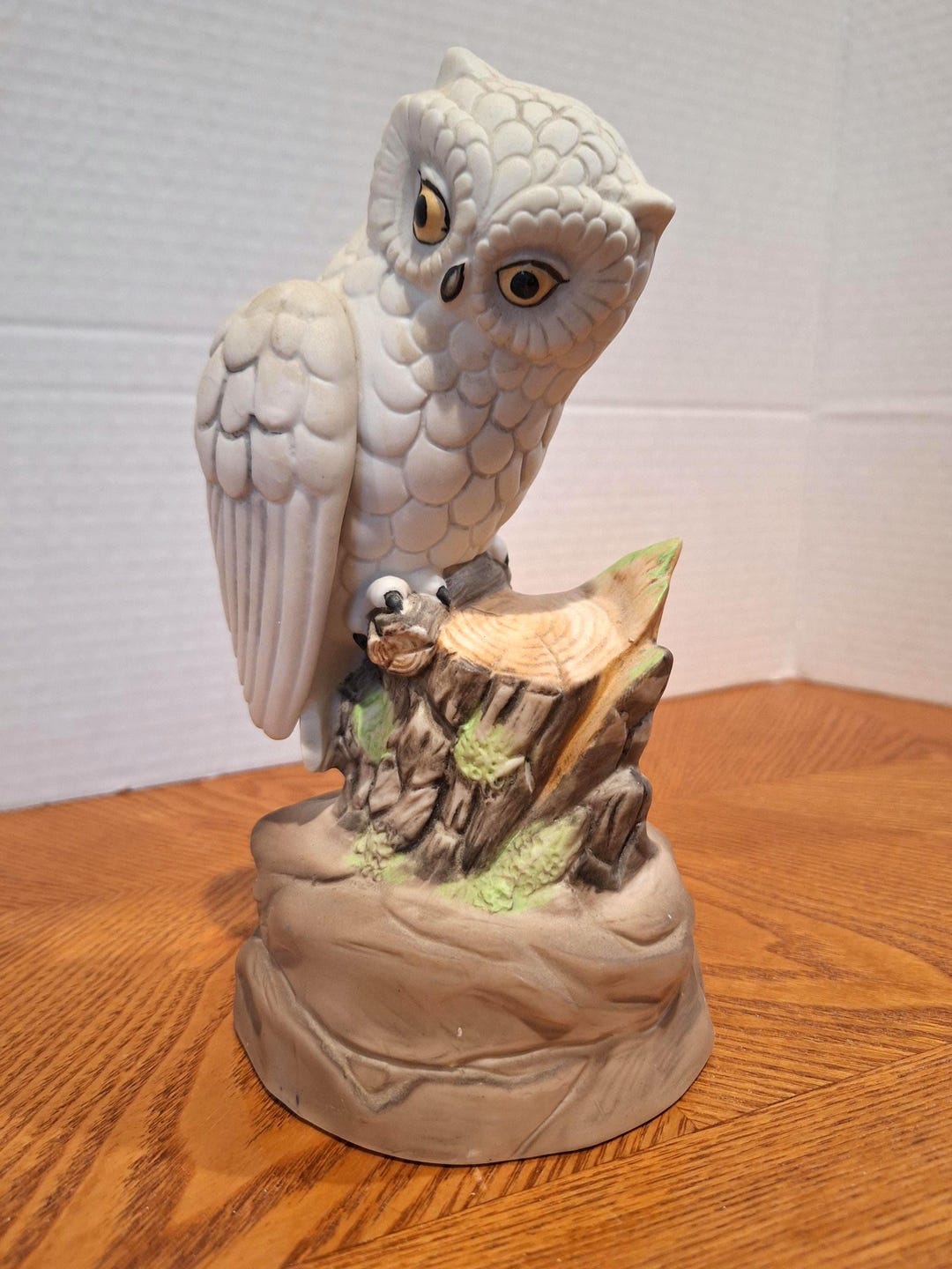 Vintage Ceramic White Owl on Tree Stump Figurine Music Box, Made in ...