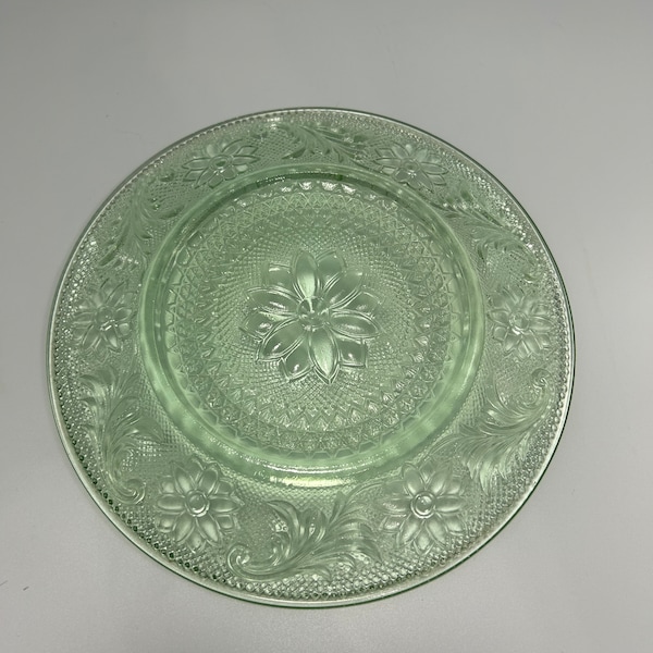 Tiara Dinner Plates - Etsy