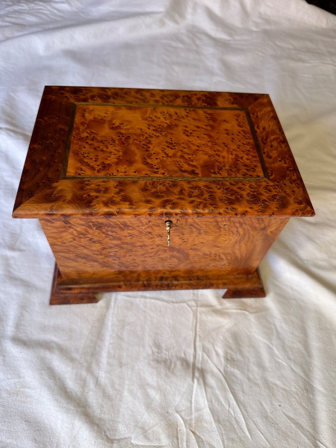 Moroccan High Quality Burl Jewellery Box,thuya Wooden Lockable Jewelry ...