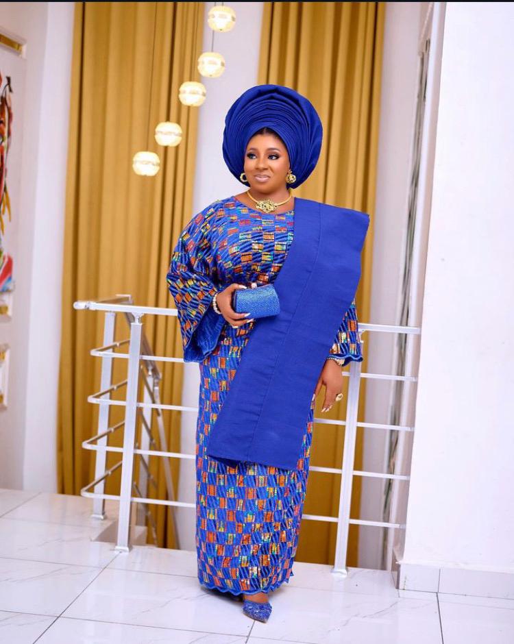 Royal Blue Iro and Buba Outfit , African Fashion Women Outfit, African ...
