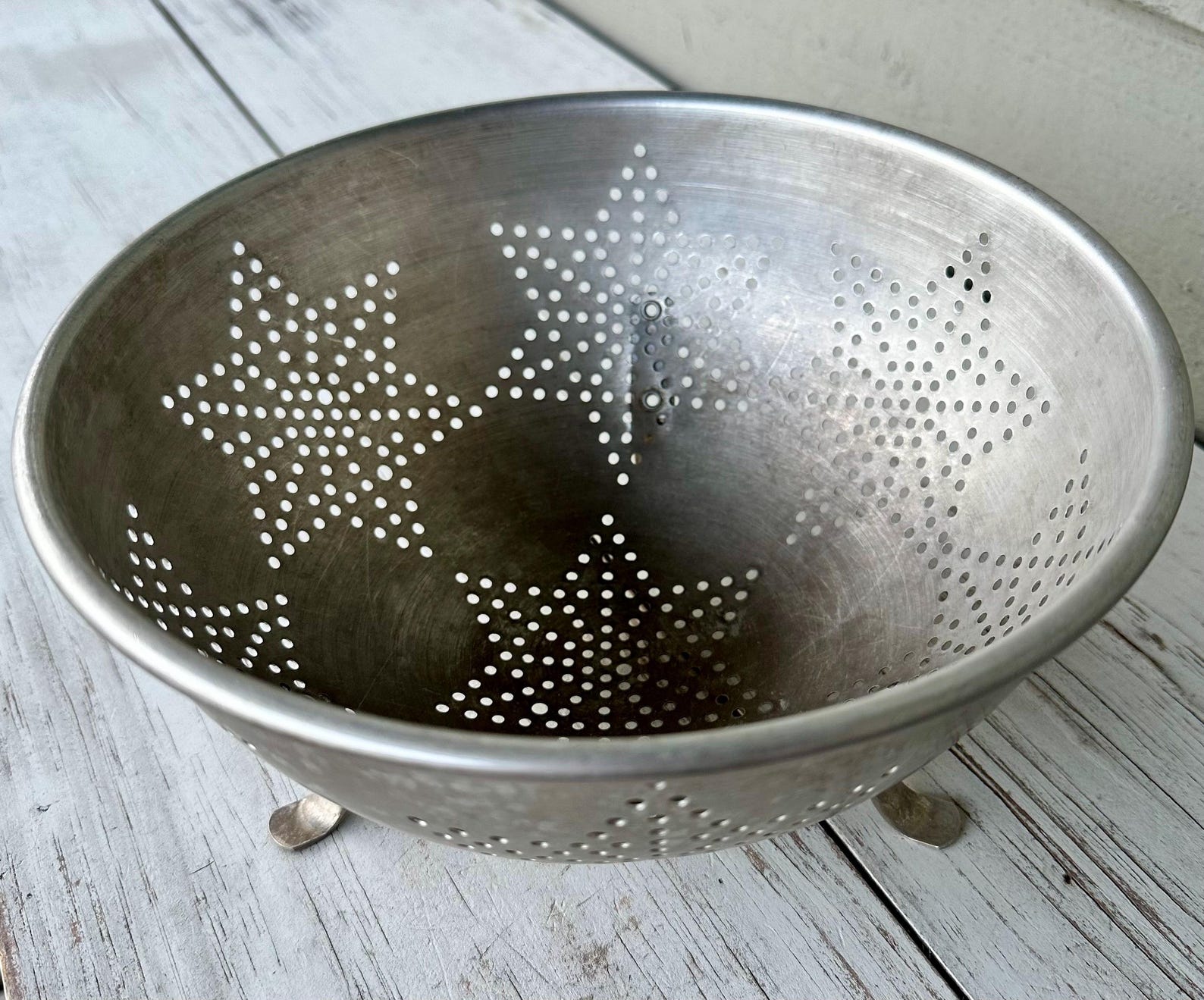 Vintage 1950s Aluminum Star Colander – Farmhouse Kitchen Decor - Etsy