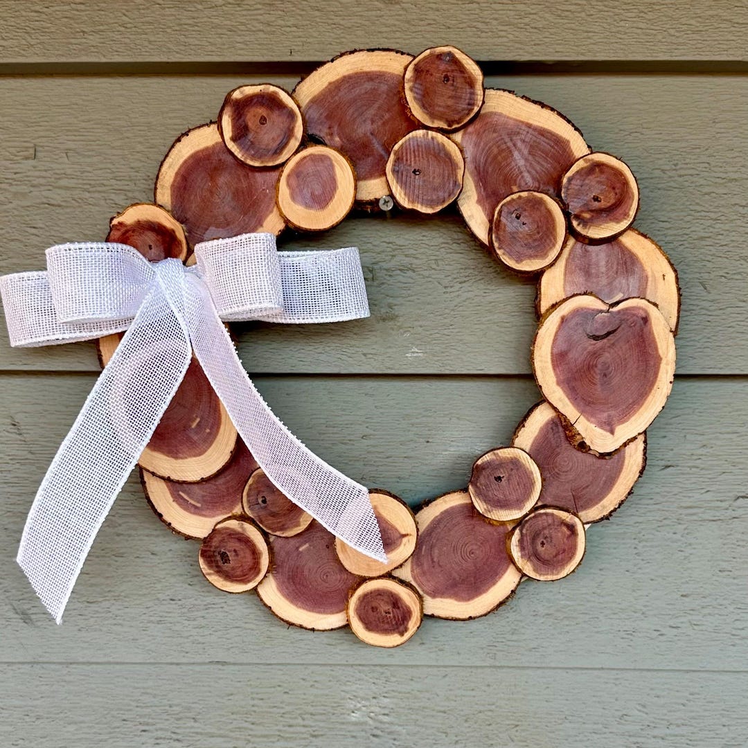 Cedar Wreath - Wood Slice Wreath - Red Cedar Wood Slices - Red Cedar ...