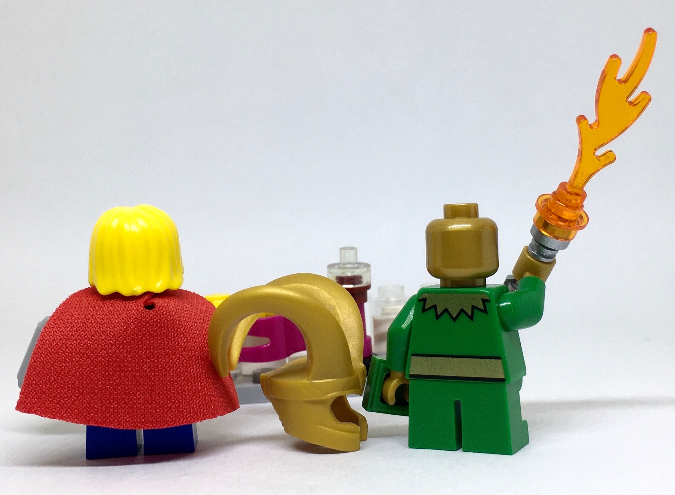 THOR Avengers Lego MARVEL C Tm LOKI Gold Superheroes Minifigures ...