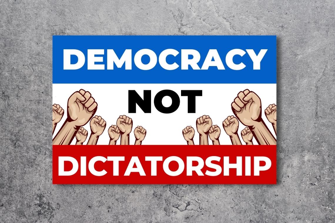 No Kings - PROTEST Sign Printable | Democracy Not Dictatorship | Great ...