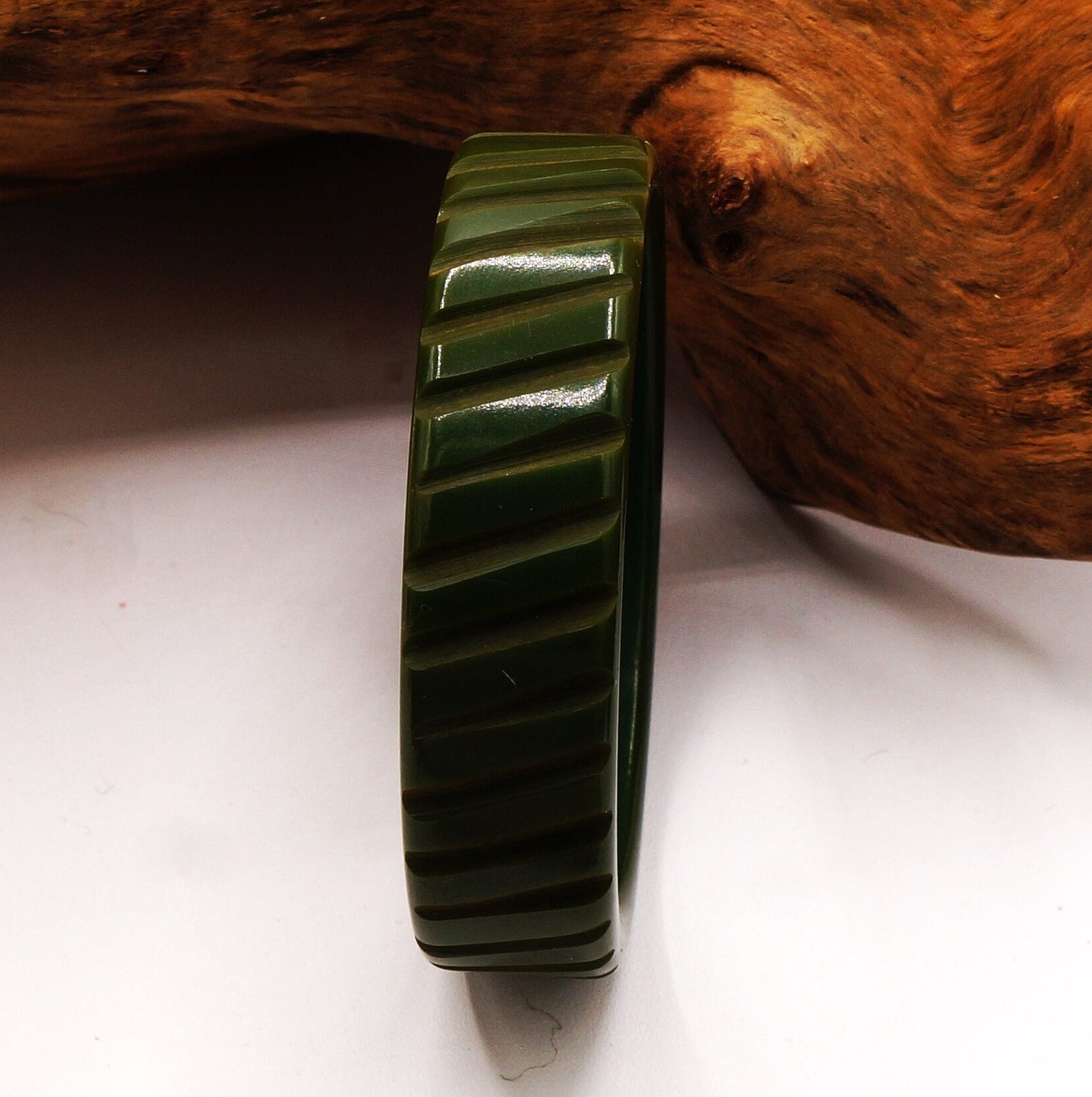Vintage Bakelite Retro Dark Jade Green Diagonal Ribbed Carved Bangle - Etsy
