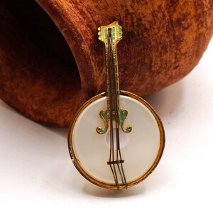 Vintage Spanish Stringed Banjo Pearly Center Green Enamel Brass Tone ...