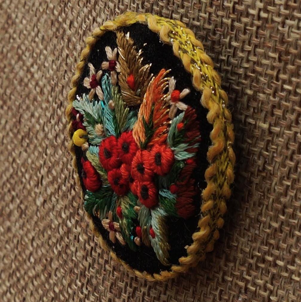 Vintage Rococo Style Floral Handmade Embroidered Brooch Varietal ...