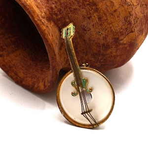 Vintage Spanish Stringed Banjo Pearly Center Green Enamel Brass Tone ...
