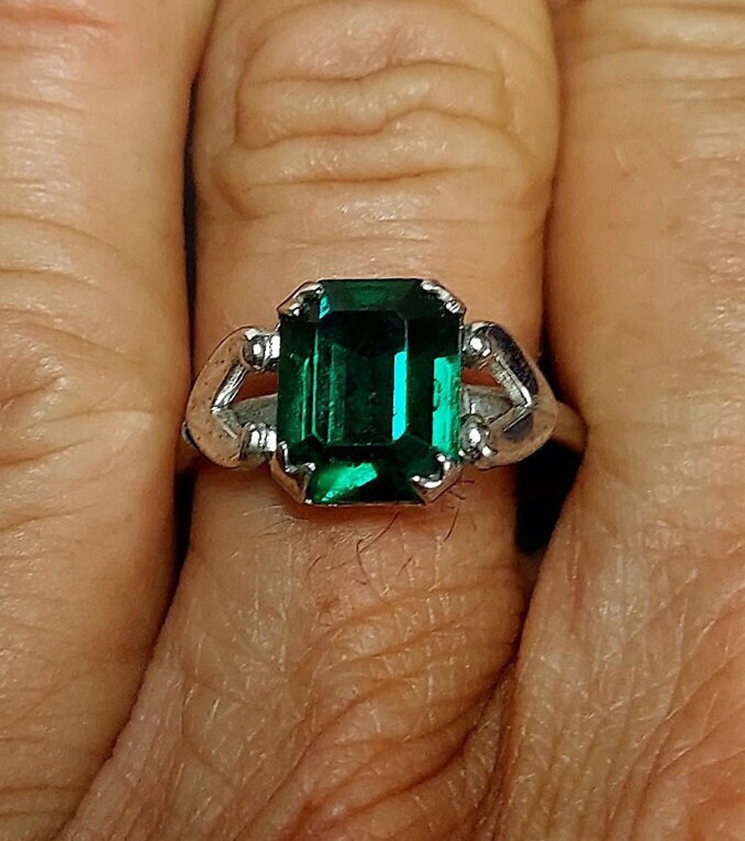 Vintage Green Emerald Cut Glass Ring Heart Shape Shank Size 8 - Etsy