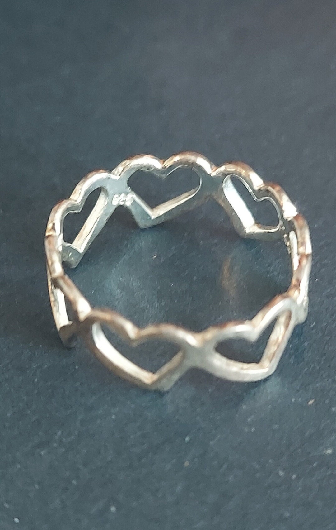 Vintage Hearts Ring 925 Sterling Silver Hallmarked CW Thailand Size 5 3 ...
