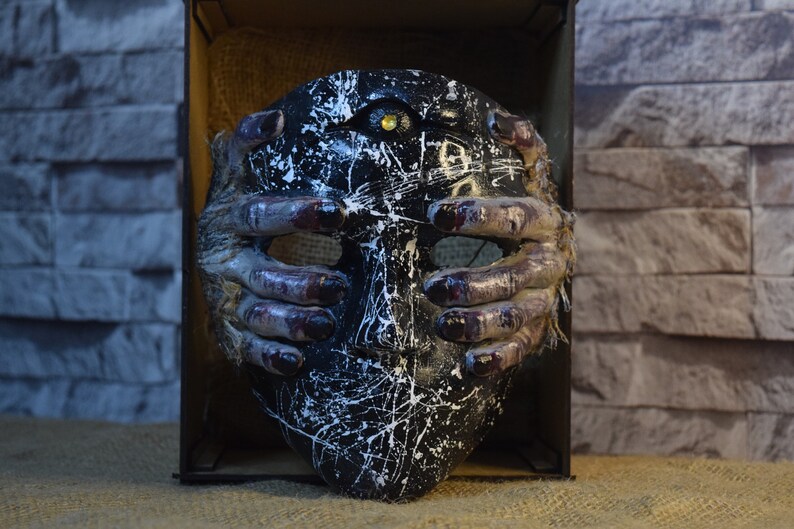 Faceless King: Full Face High Quality Designer Mask, Cosplay Masks ...