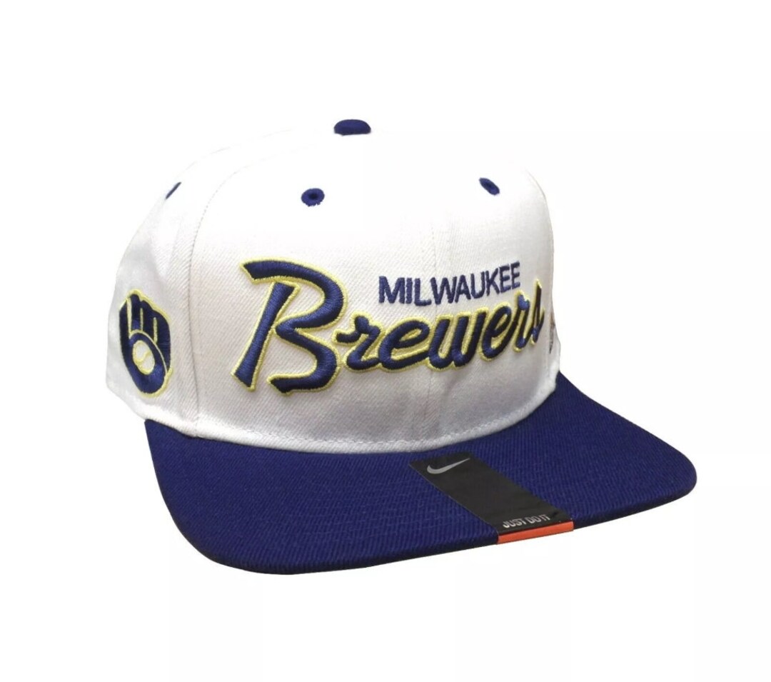 Nike Vintage Two Tone Script Milwaukee Brewers 1990s Adjustable ...