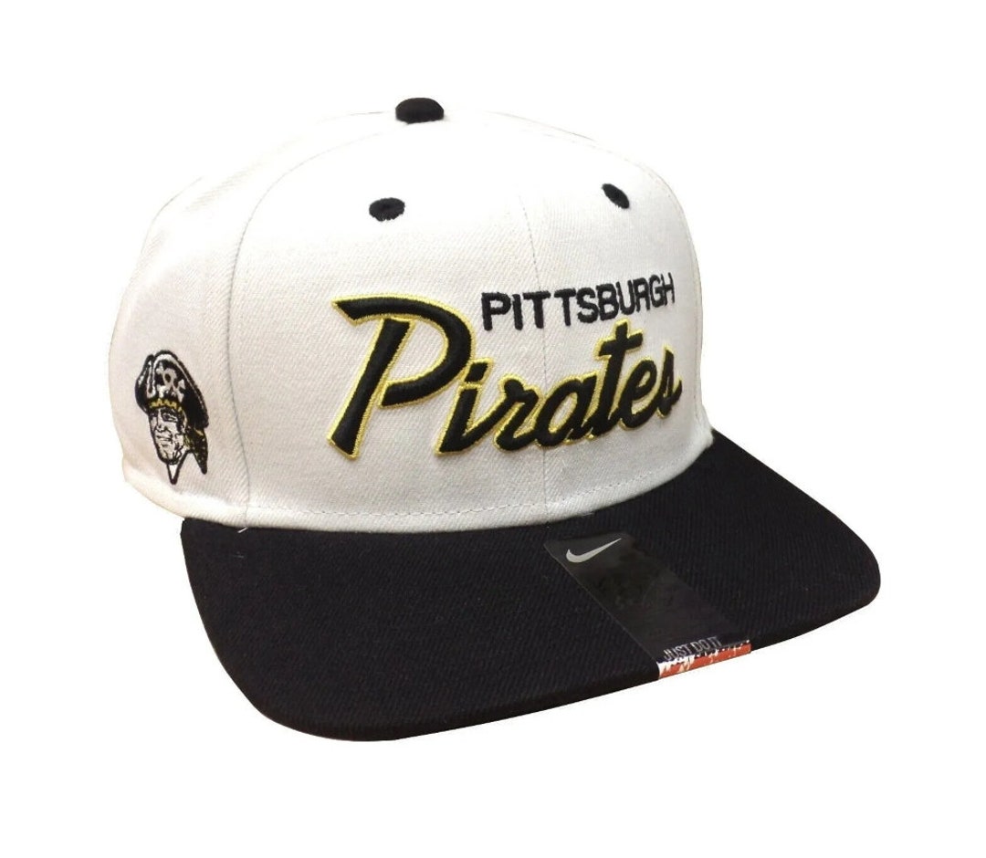 Nike Vintage Two Tone Script Pittsburgh Pirates 1990s Adjustable ...