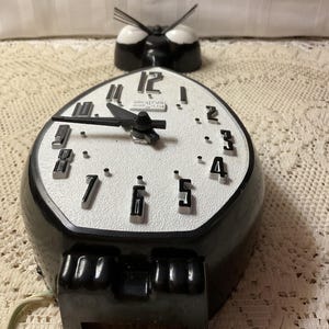 Vintage 1950s Spartus “here Kitty Kitty” Black and White Cat Clock ...