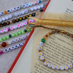 Books & Reading Friendship Bracelets | Dark Academia, Hot Girls Read ...