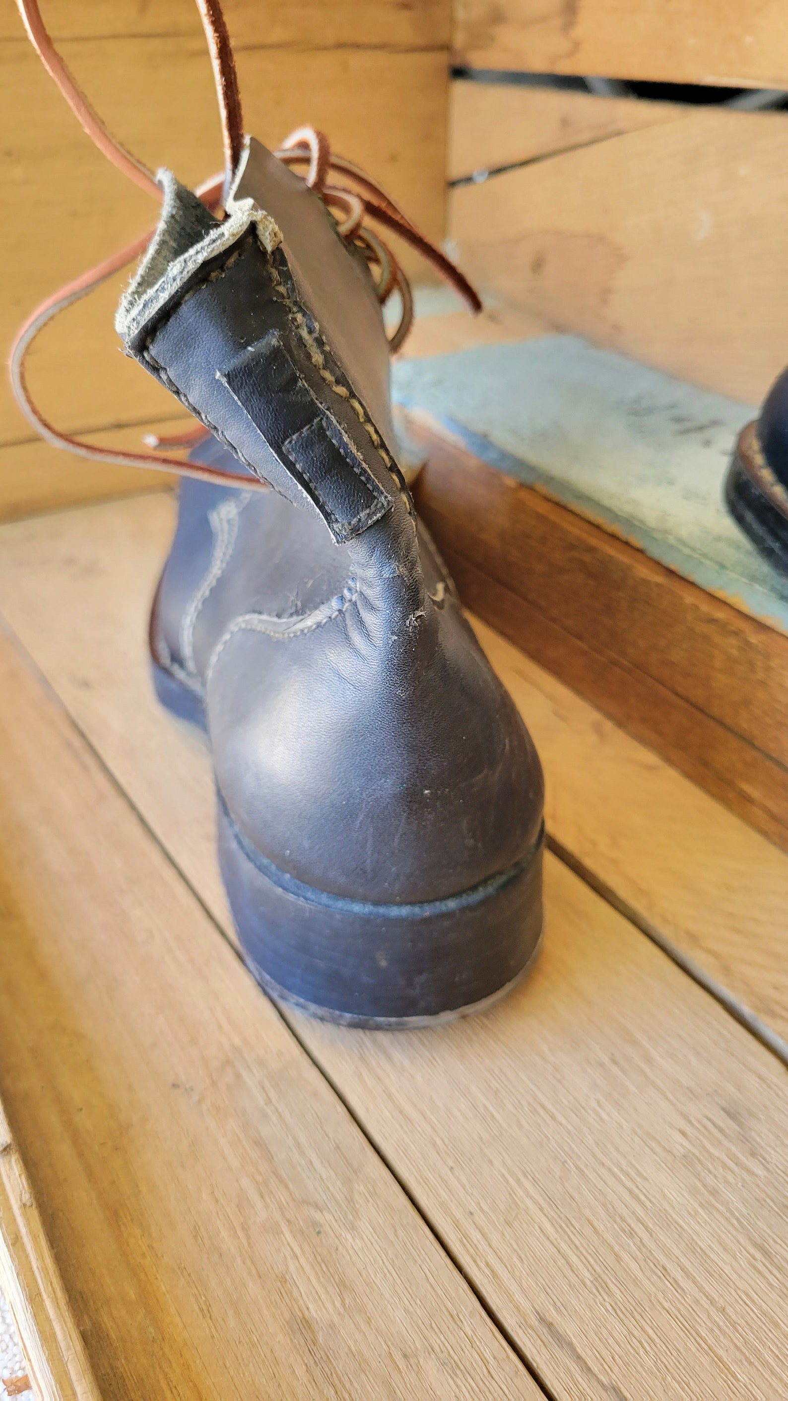 Vintage Australian Men's Size 7.5 1950's Leather Lace-up Ammo Boots ...