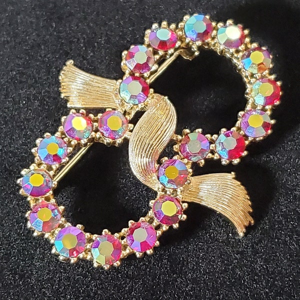 Vintage Coro Brooch - Etsy
