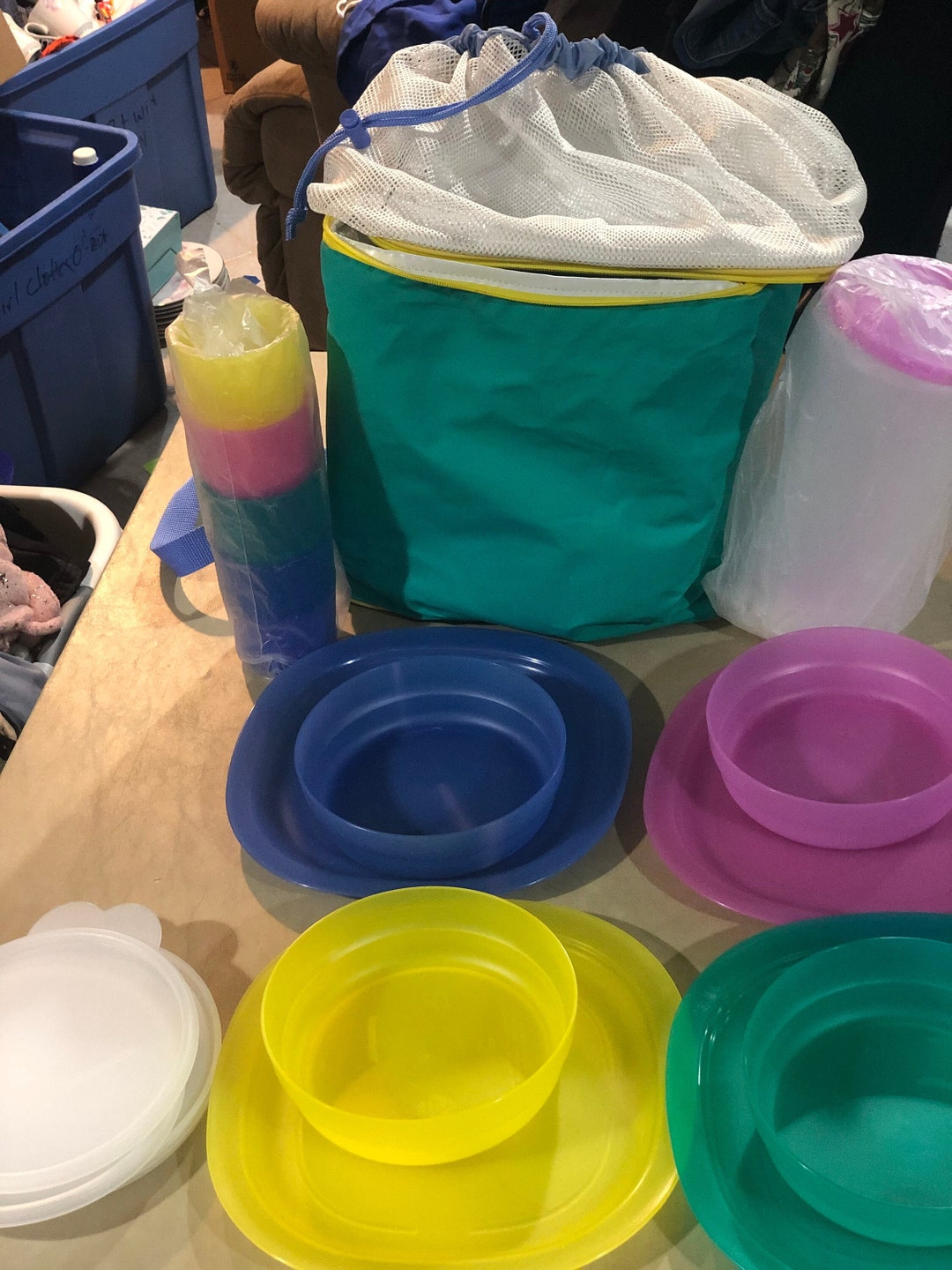 New Vintage Tupperware Picnic Set - Etsy