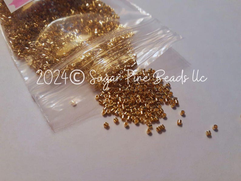 Miyuki Delica 15/0 DBS 0034 24kt Light Gold - Etsy