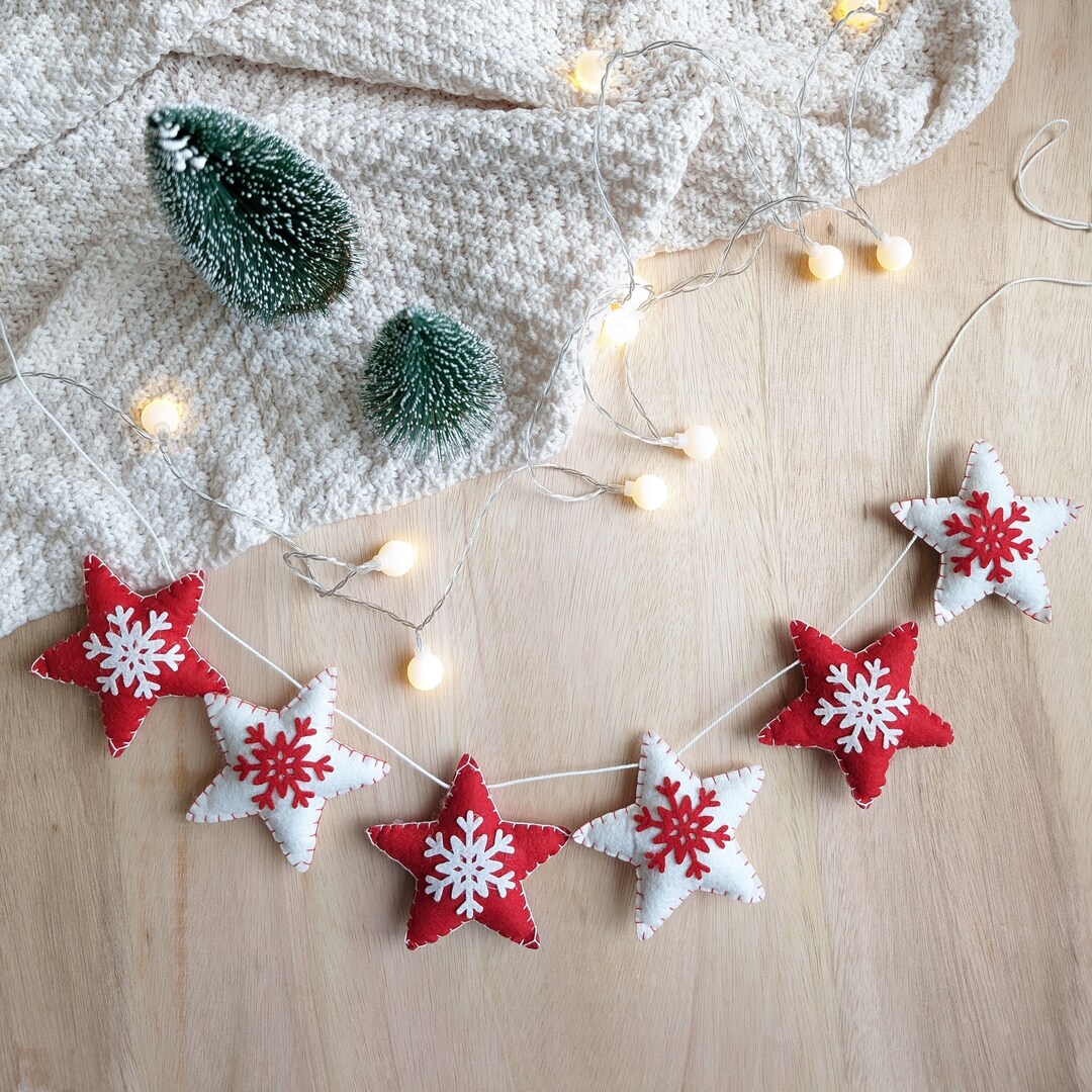 Felt Star Garland With Snowflake Design Red and White Garland Handmade ...