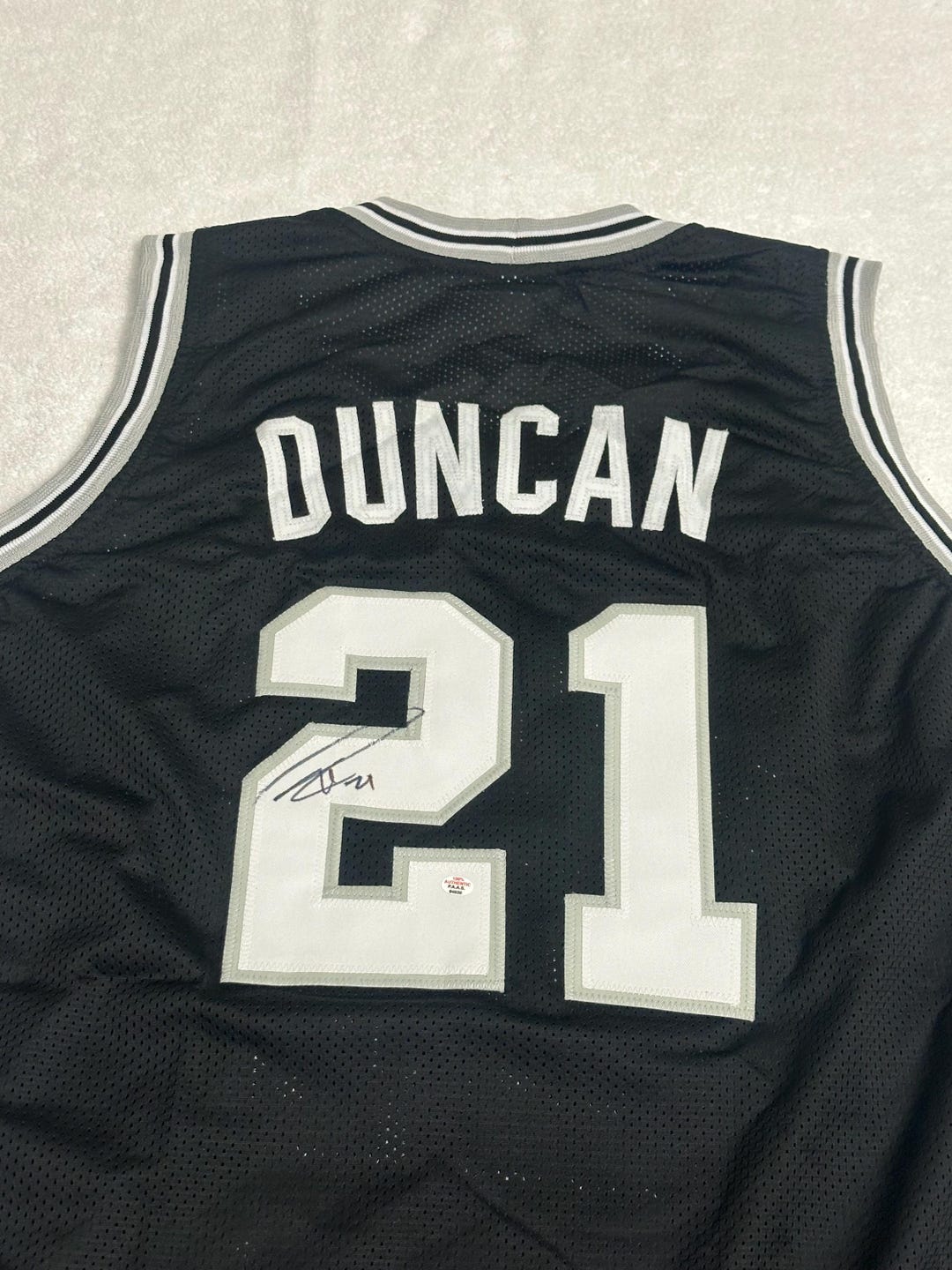 Tim Duncan Signed San Antonio Spurs Basketball Jersey COA - Etsy