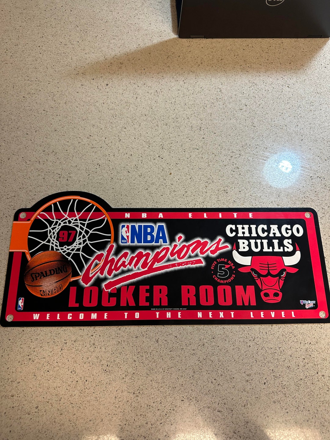 Vintage 1997 Chicago Bulls NBA Champions Locker Room NBA Elite Plastic ...