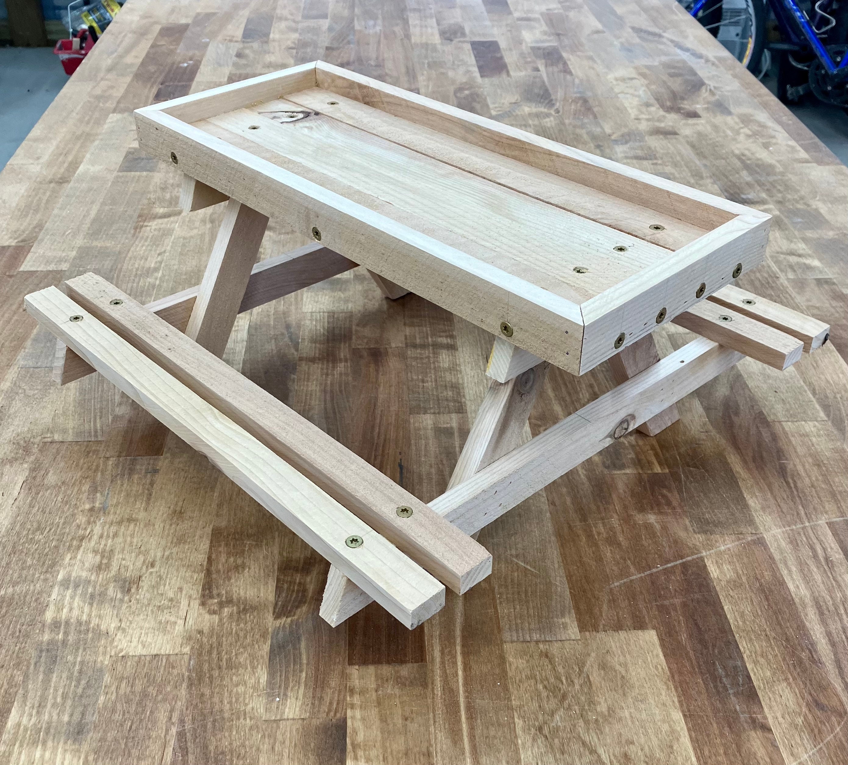 Chicknic Table - Etsy