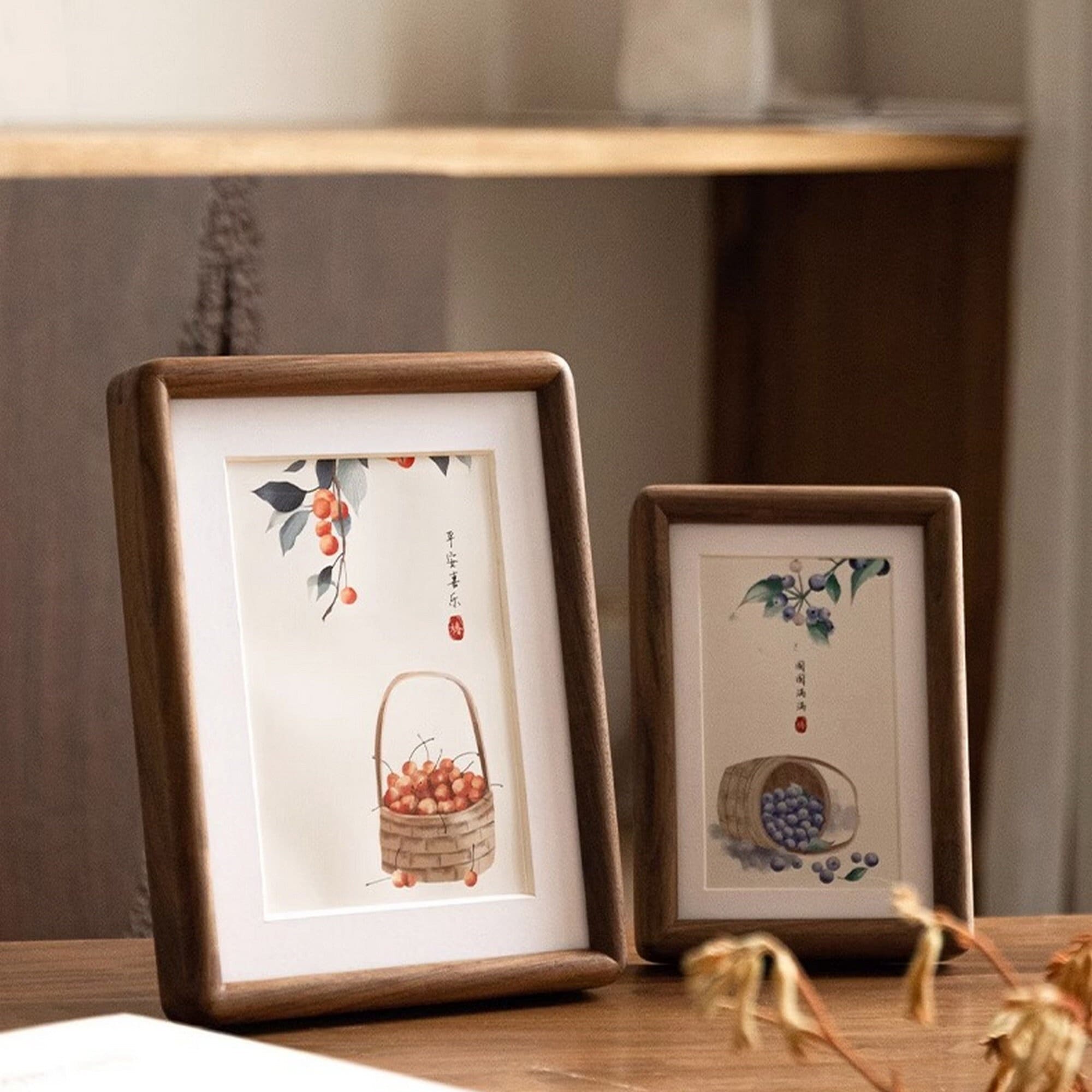 Solid Wood Circular Photo Frame, Large Wall Mounted Photo Frame ...