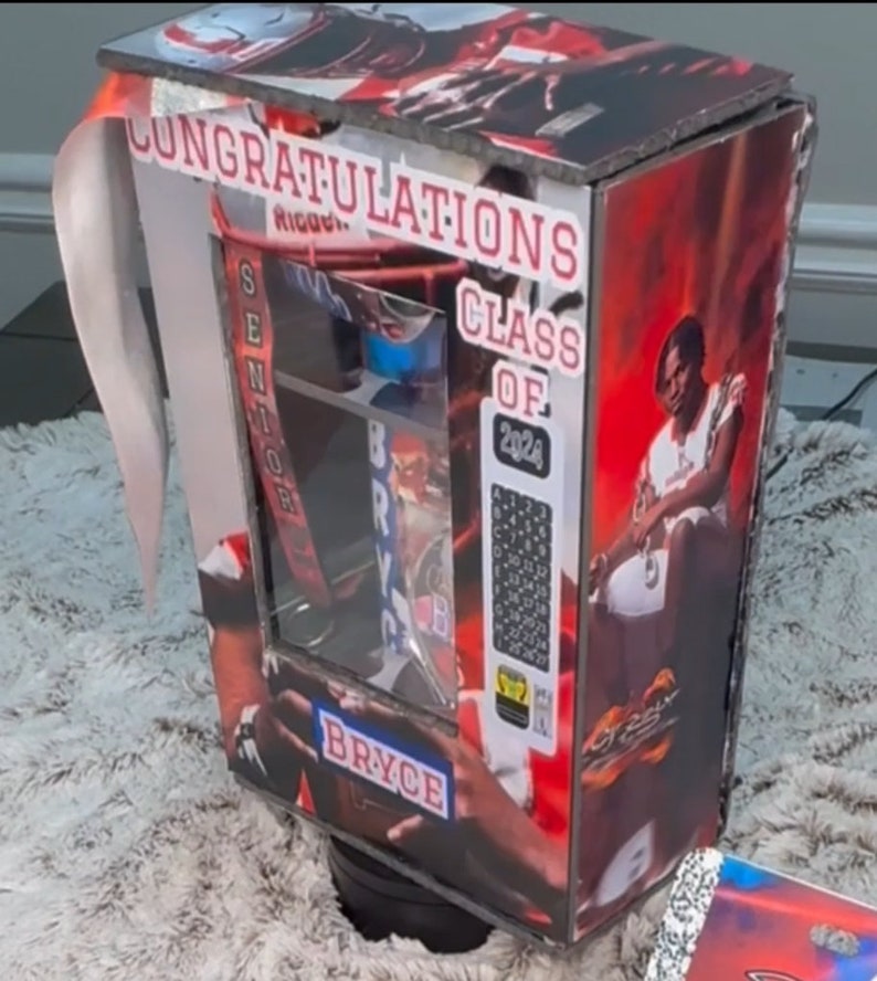 Custom Vending Machine Gift Box - Etsy