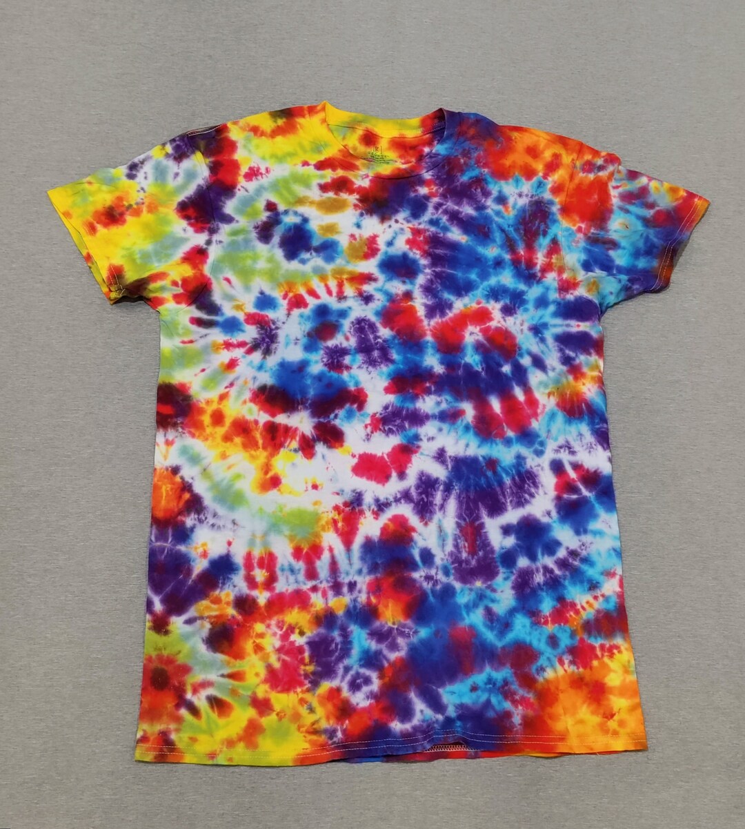 Crumpled Scrunch Tie Dye T-shirt, Adult Size Large, Primary Red, Blue ...