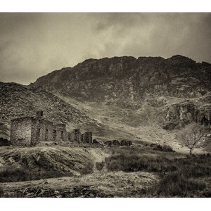 Fine Art Print of Ruined Slate Cottages at Cwmorthin Quarry - A3 ...
