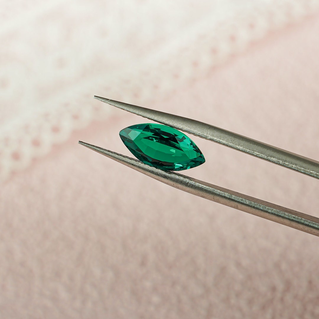 Lab Grown Marquise Cut AAA Quality Emerald Loose Stone for Jewelry ...