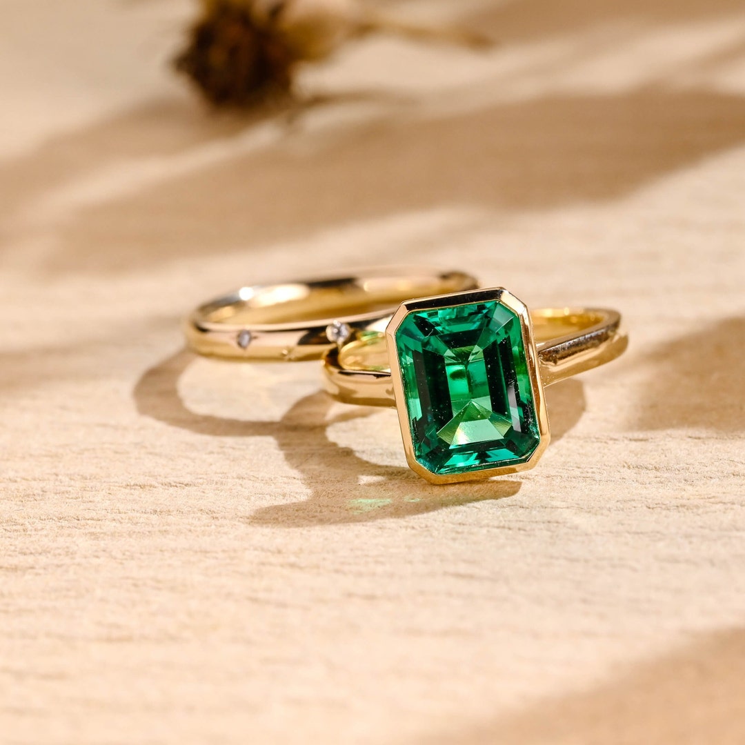 Solid Gold Emerald Cut Lab Grown Emerald Engagement Ring Set - Etsy