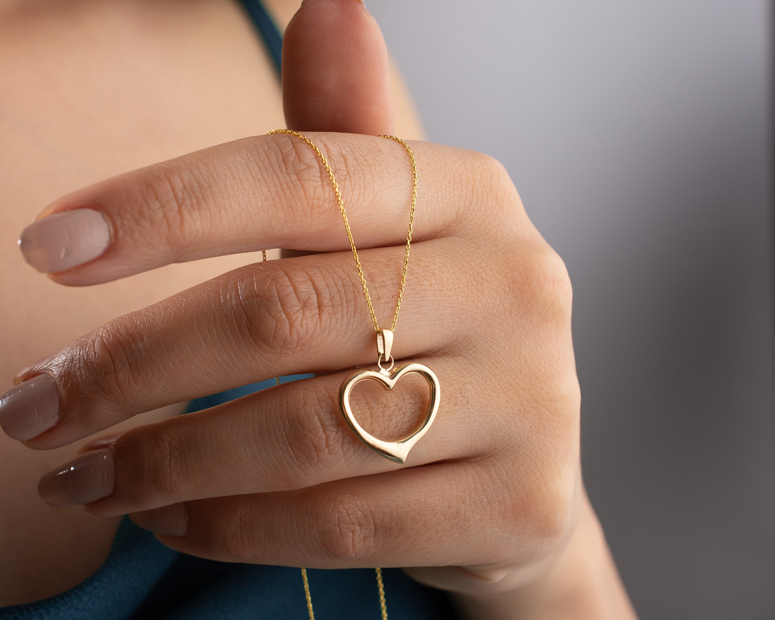 14K Solid Gold Heart Shaped Neckace, Real Gold Love Necklace, Dainty ...