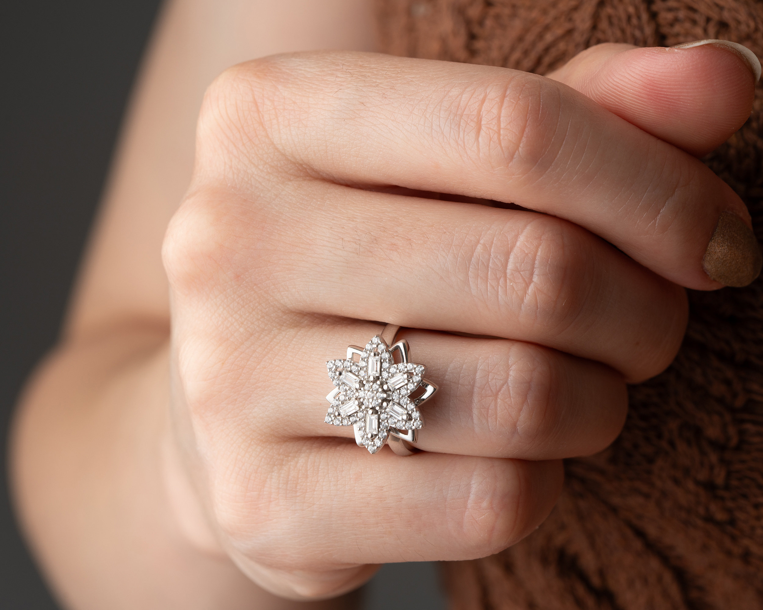 Unique Fidget Lotus Flower Spinner Ring, Anxiety Fidget Flower Ring ...