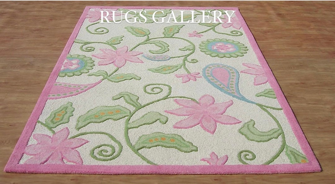 Hand Tufted Floral Soft Pink & Green Rug by RUGS GALLERY - Etsy