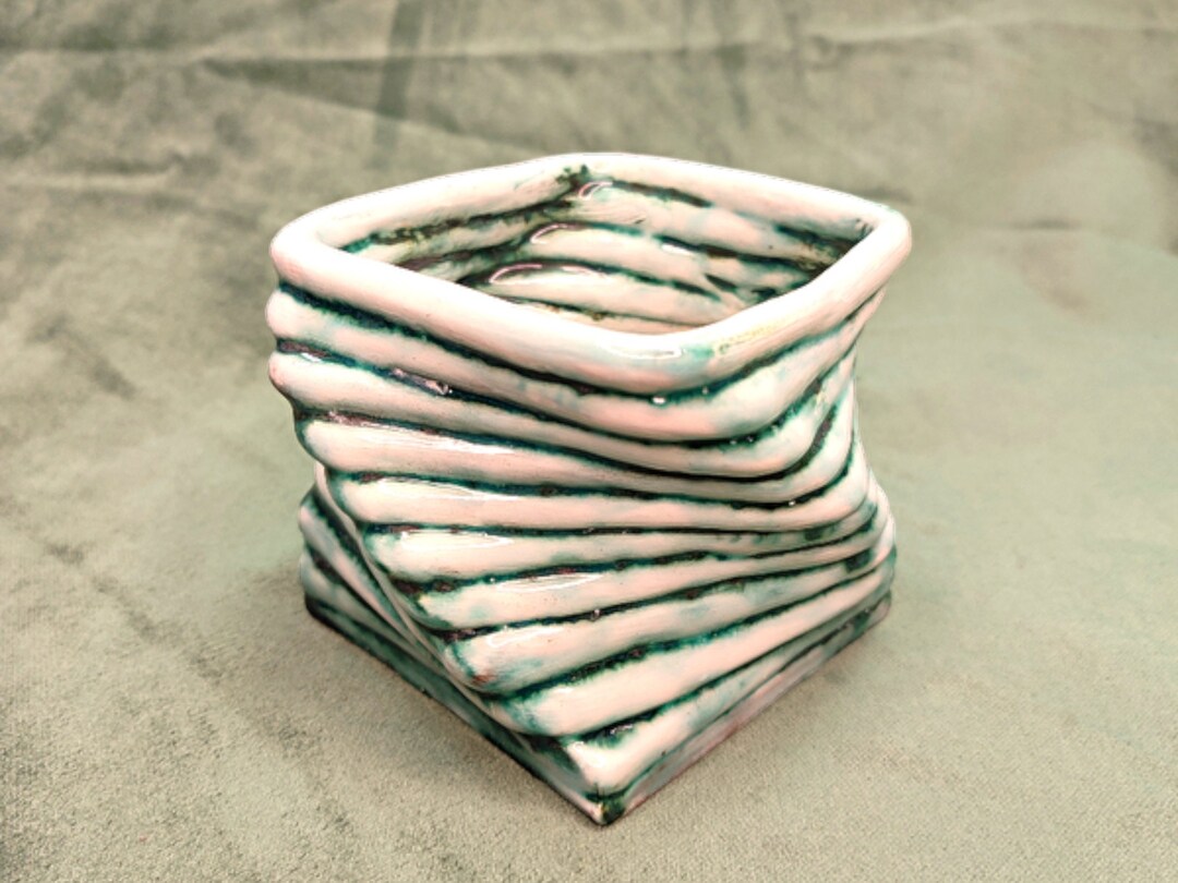 Eccentric Form Flower Vase,custom Design,ceramic Vase,handcrafted Gift ...