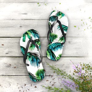 Tropical Palm Tree Flip Flops | Beach Sandals | Vacation Footwear ...