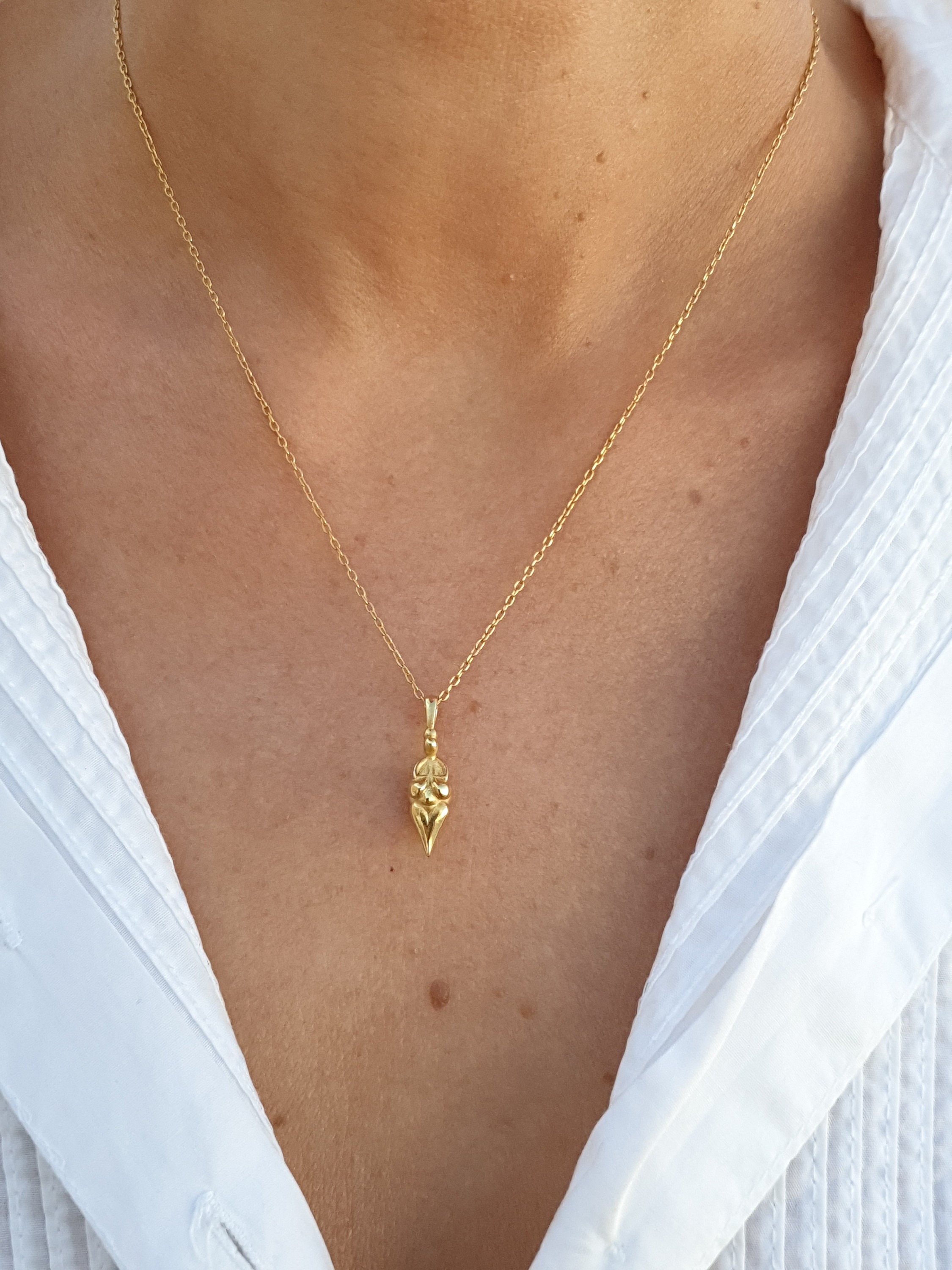 Venus Pendant 14k Solid Gold, Aphrodite III, Aphrodite Necklace ...