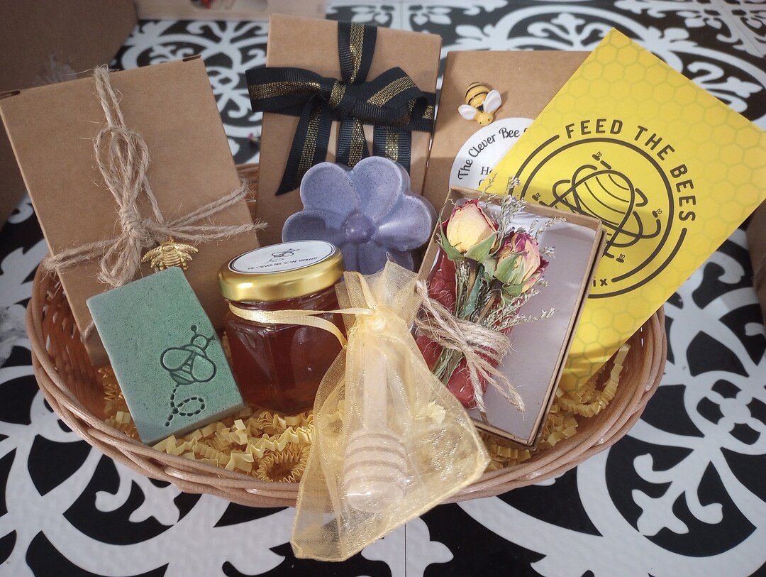 Clever Bee Basket - Etsy